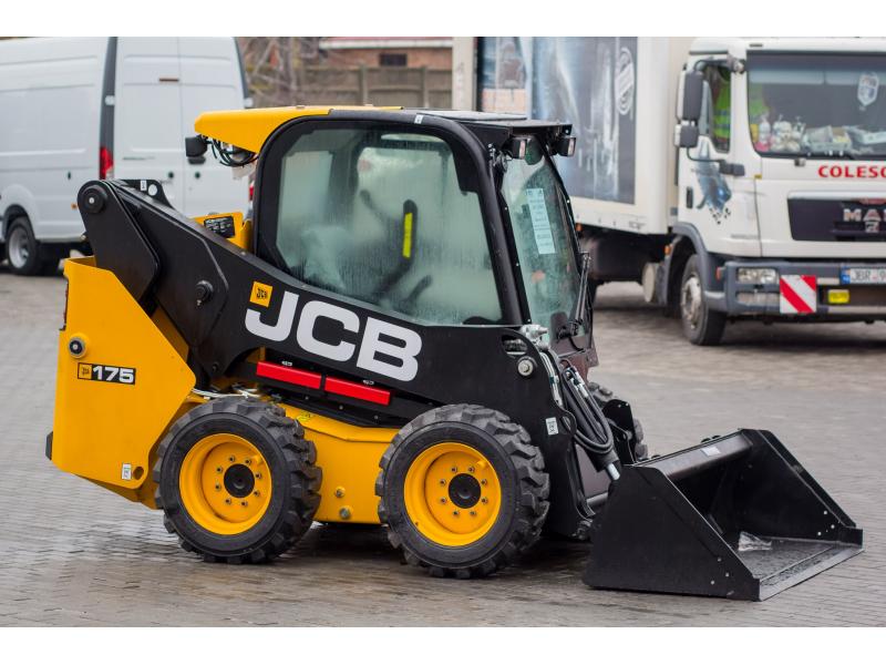 Мини-погрузчик с бортовым поворотом JCB 175 ( Под Заказ ) в Молдове | Coleso.md. Дилер JCB в ...